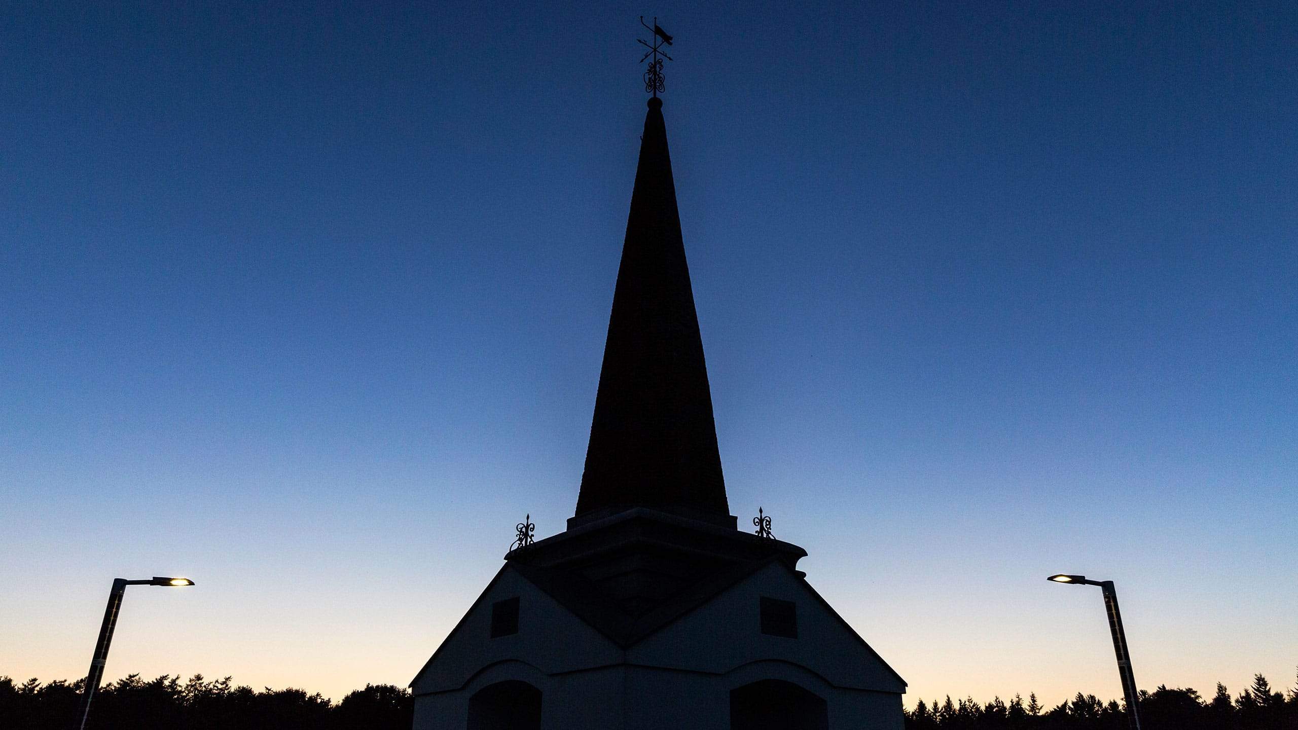 Solar monument lighting | Soluxio solar-powered technology