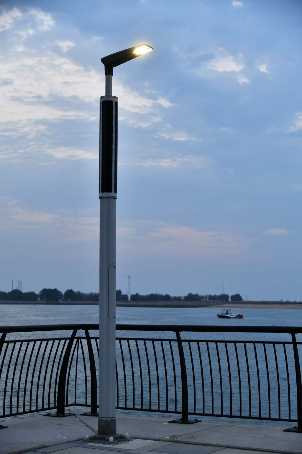 First Soluxio solar boulevard lighting project in Ras Al Khaimah